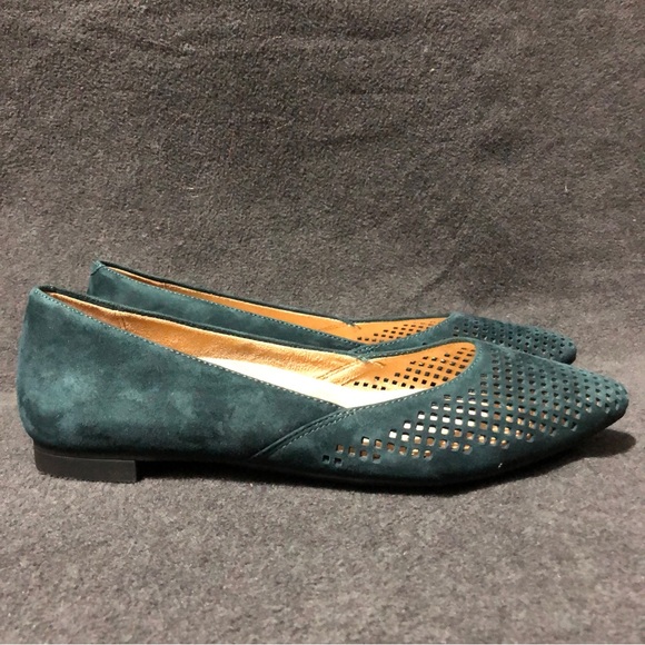 Vionic | Shoes | Vionic Gem Posey Womens Suede Ballet Flat Size 65 ...